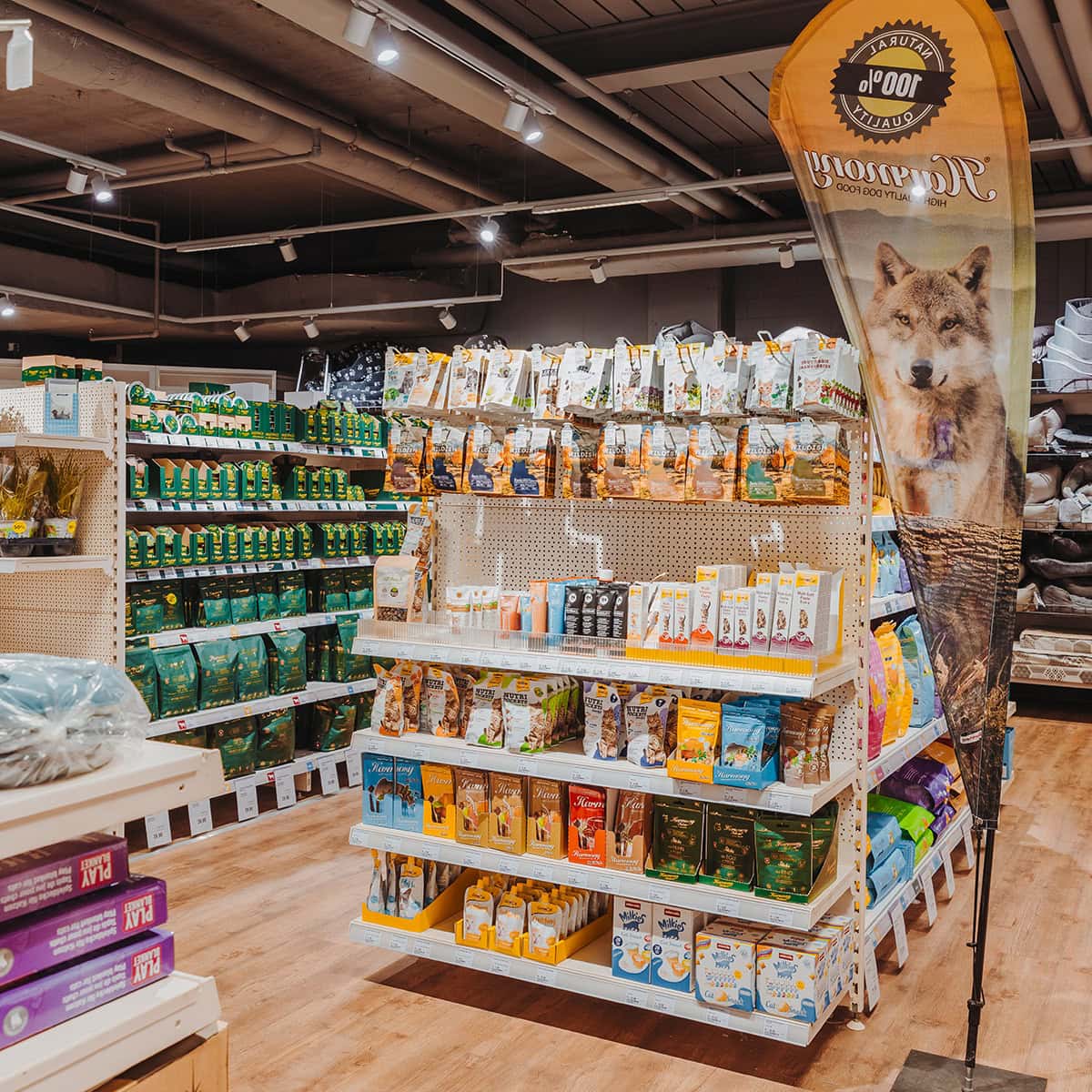 Qualipet Haustierbedarf, Tierfutter und Petcare